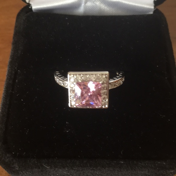 Jewelry | Beautiful Pink Ring | Poshmark